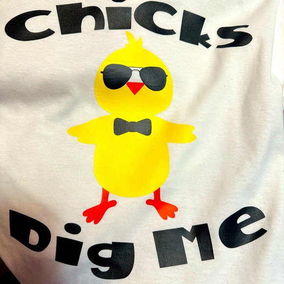 Gildan | Shirts & Tops | Chicks Dig Me Shirt | Poshmark